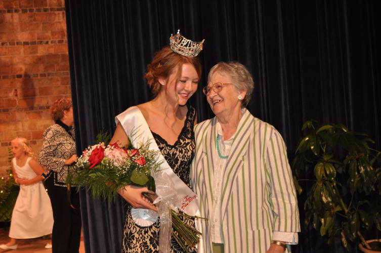 Long claims Miss Labor Day crown | News | themountaineer.com