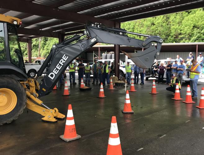 Backhoe rodeo | Local News | themountaineer.com