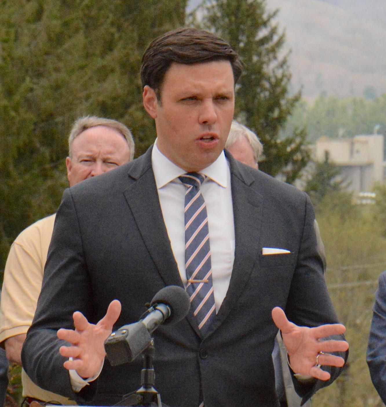 The Mountaineer 2023 Person of the Year: Canton Mayor Zeb Smathers ...