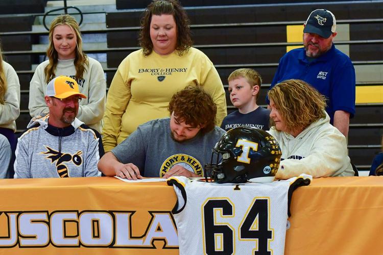 Photo gallery: Tuscola's Jacob Broom signs with Emory & Henry | Sports ...