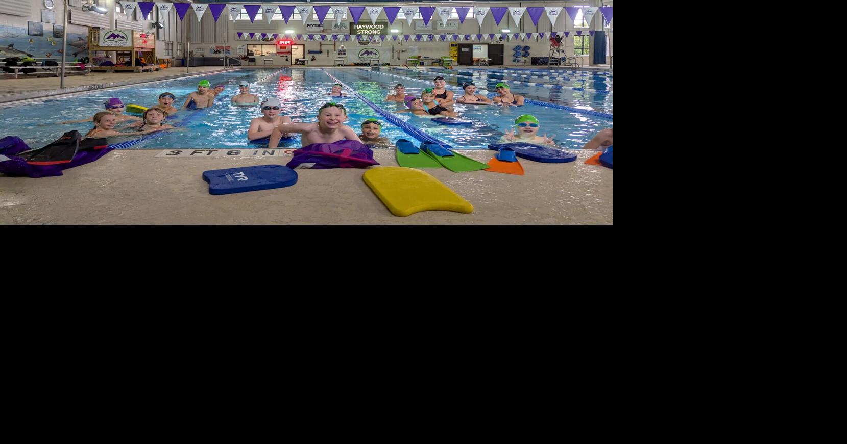 Swimmers hit the pool again | Sports | themountaineer.com