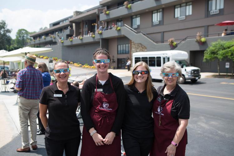 Gallery: Solar Eclipse | Photo Galleries | themountaineer.com