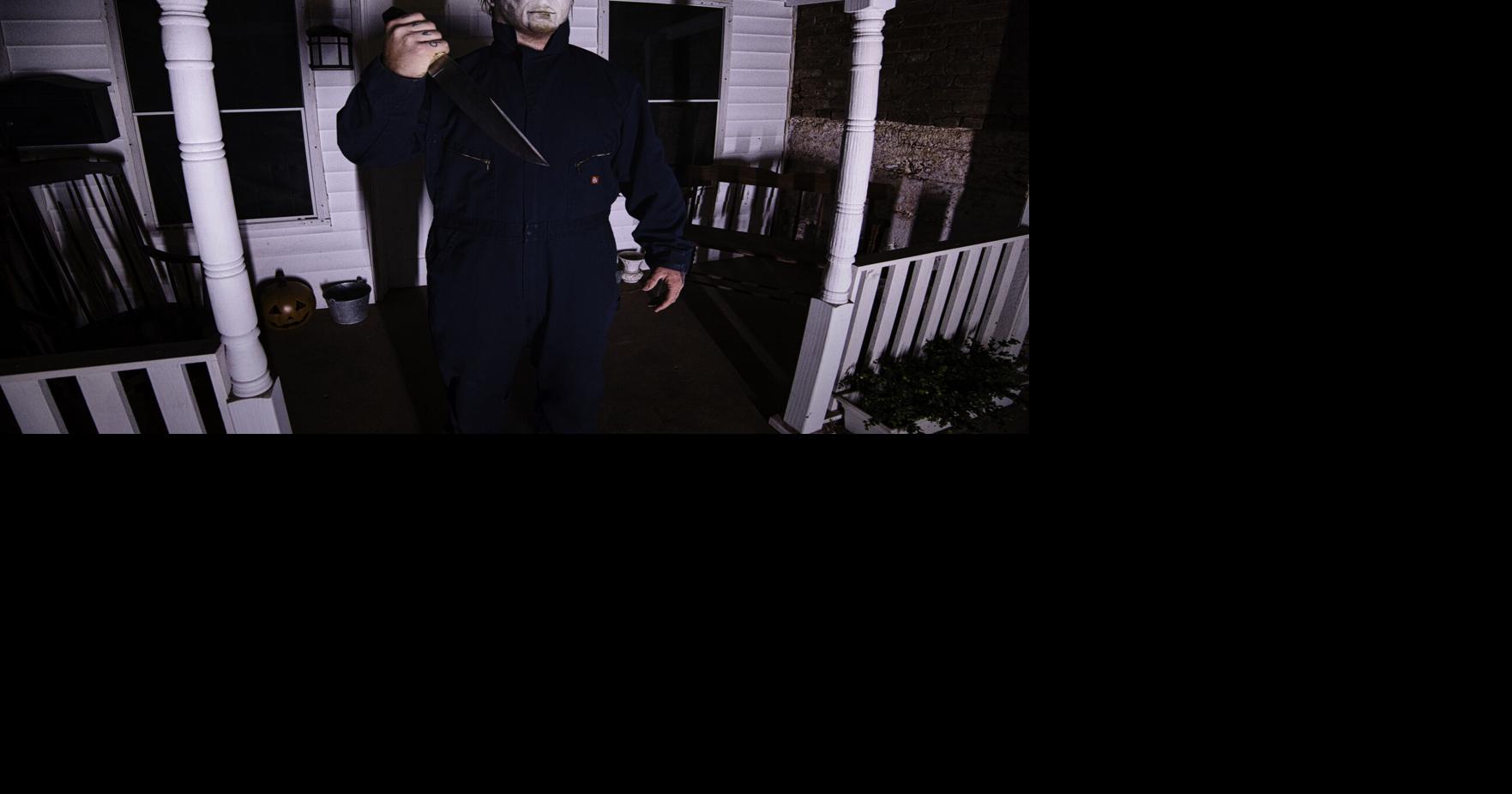 Iconic horror scenes come to life at Pinhead's Graveyard in Canton ...