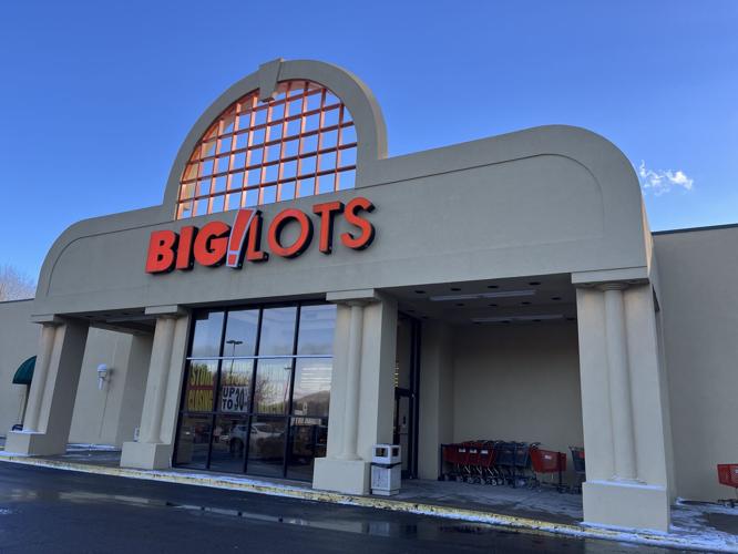 Citizens cash in on Big Lots liquidation as buyout offers glimmer of ...