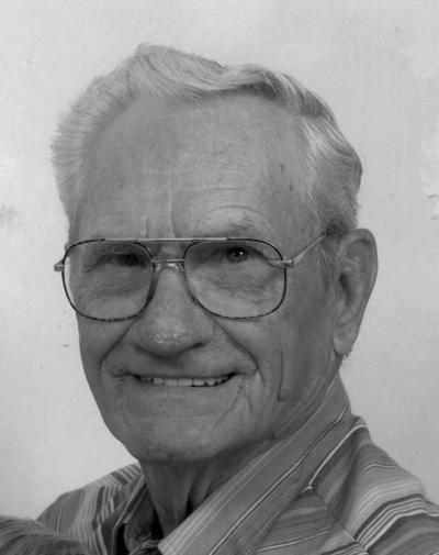 Lawrence E. Parris | Obituaries | themountaineer.com