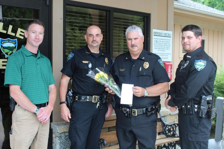 Maggie Valley man shows police support after tragedy | News ...