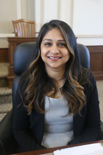 Commissioner candidates tout qualifications | News | themountaineer.com