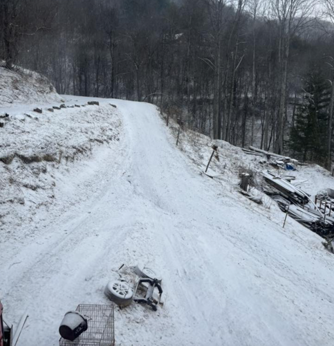 PHOTO GALLERY: Snow falls across Haywood County | News | themountaineer.com