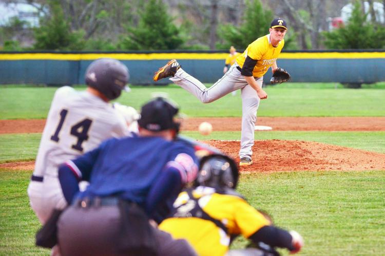 The top 10 sports stories of 2018: Henley's record-breaking run and ...