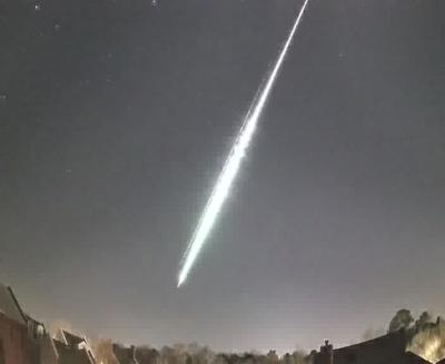 Was it a meteor? Rattling boom and blue-green flash mystifies the ...