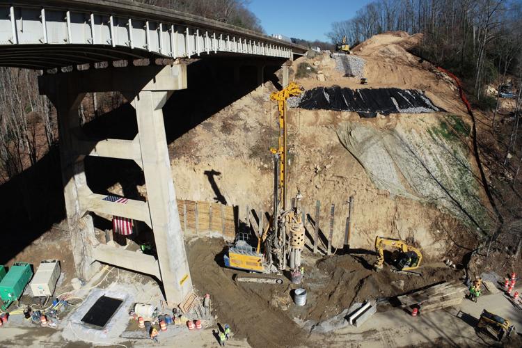 Brace for I-40 traffic: lane closures to resume for bridge work | News ...
