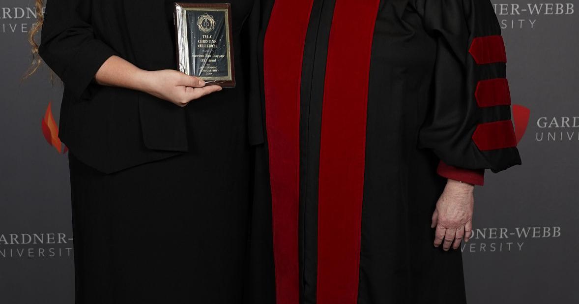 Student Recognized for American Sign Language Award | Life ...