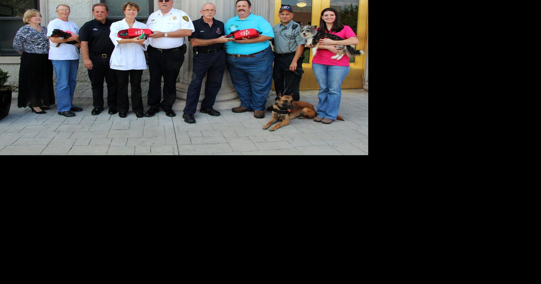 Vets team up to save pets from smoke inhalation | Lifestyles ...