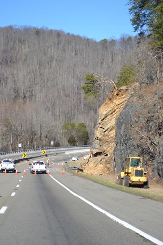 Rock slide at Tennessee border closes Interstate 40 | News ...