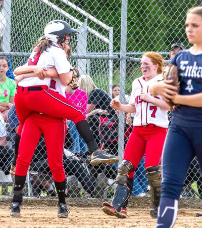 Pisgah wins pitchers duel in walk-off fashion | Local | themountaineer.com