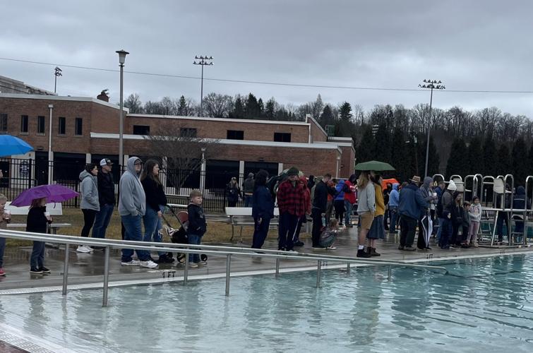 Ice Fest kept on shining despite warm temps and nasty rain | News ...