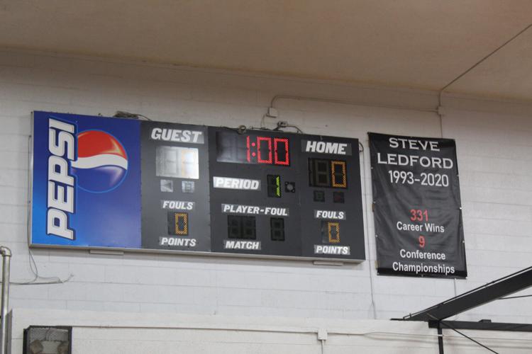 Steve Ledford Gym dedicated at Canton Middle | Sports | themountaineer.com