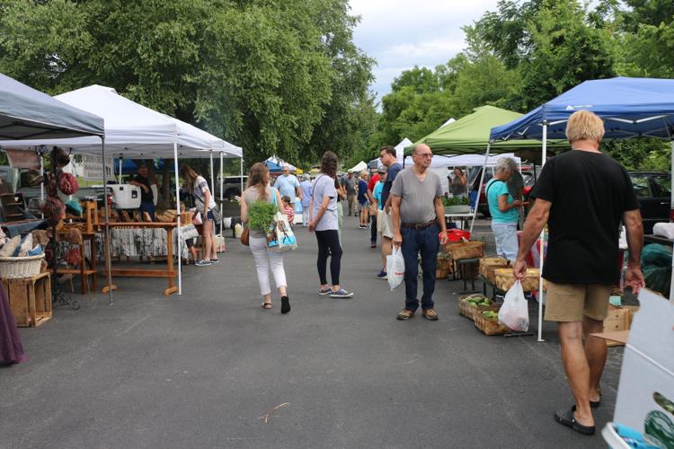 Market season is in full swing | News | themountaineer.com