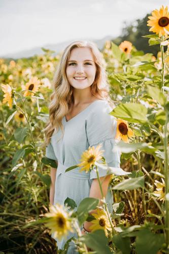 Jessica Bates | | themountaineer.com