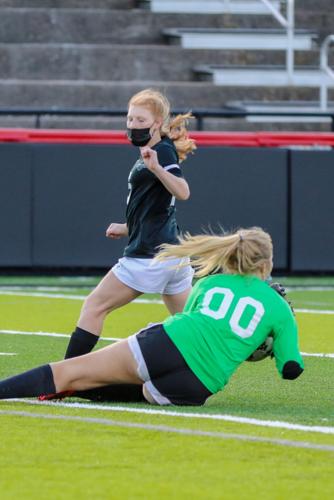 Pisgah collects 1 win, 1 loss on the pitch | Sports | themountaineer.com