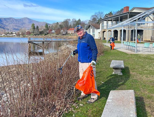 Community pitches in for Lake Junaluska clean-up | Outdoors ...