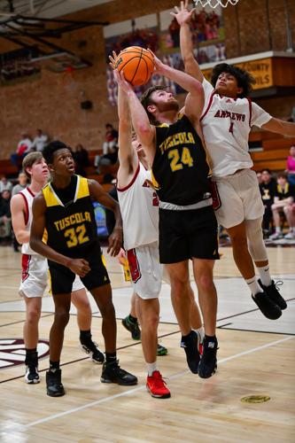 PHOTO GALLERY: Tuscola boys basketball vs. Andrews | Sports ...
