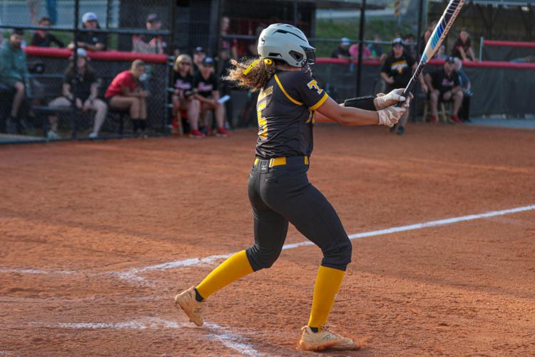 PHOTO GALLERY: County Clash softball | Sports | themountaineer.com