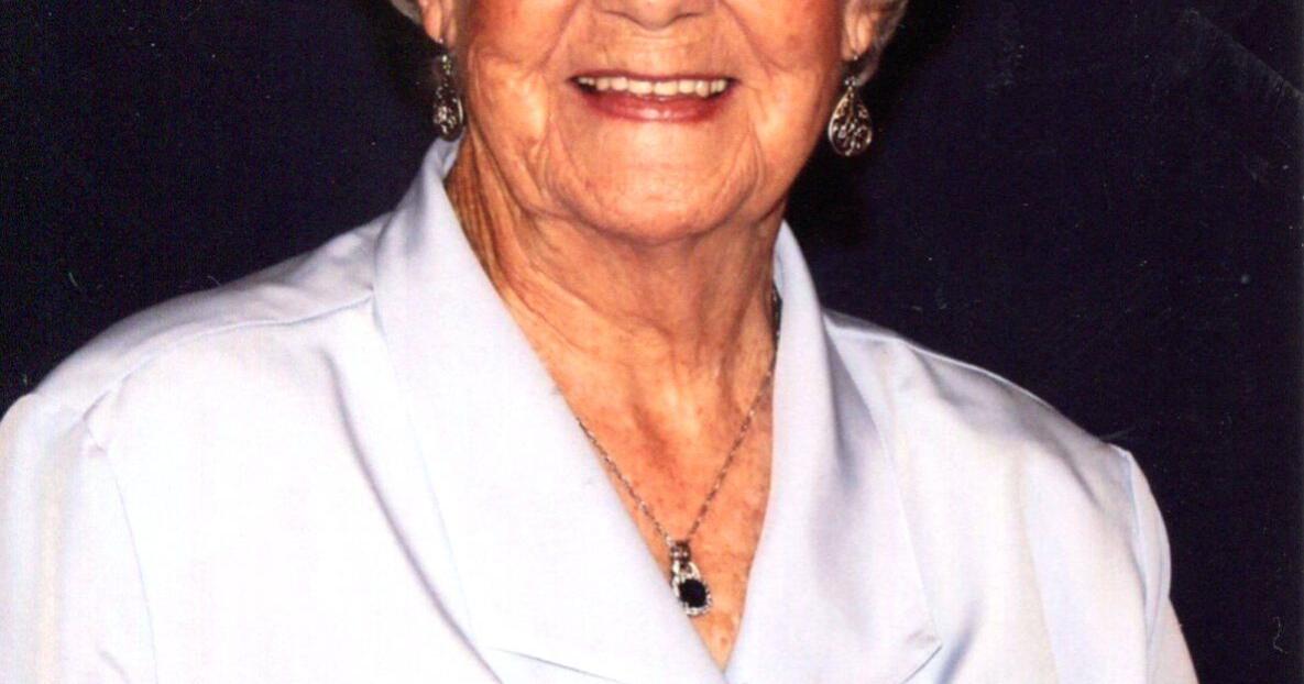 Lillian Smith | Obituaries | themountaineer.com