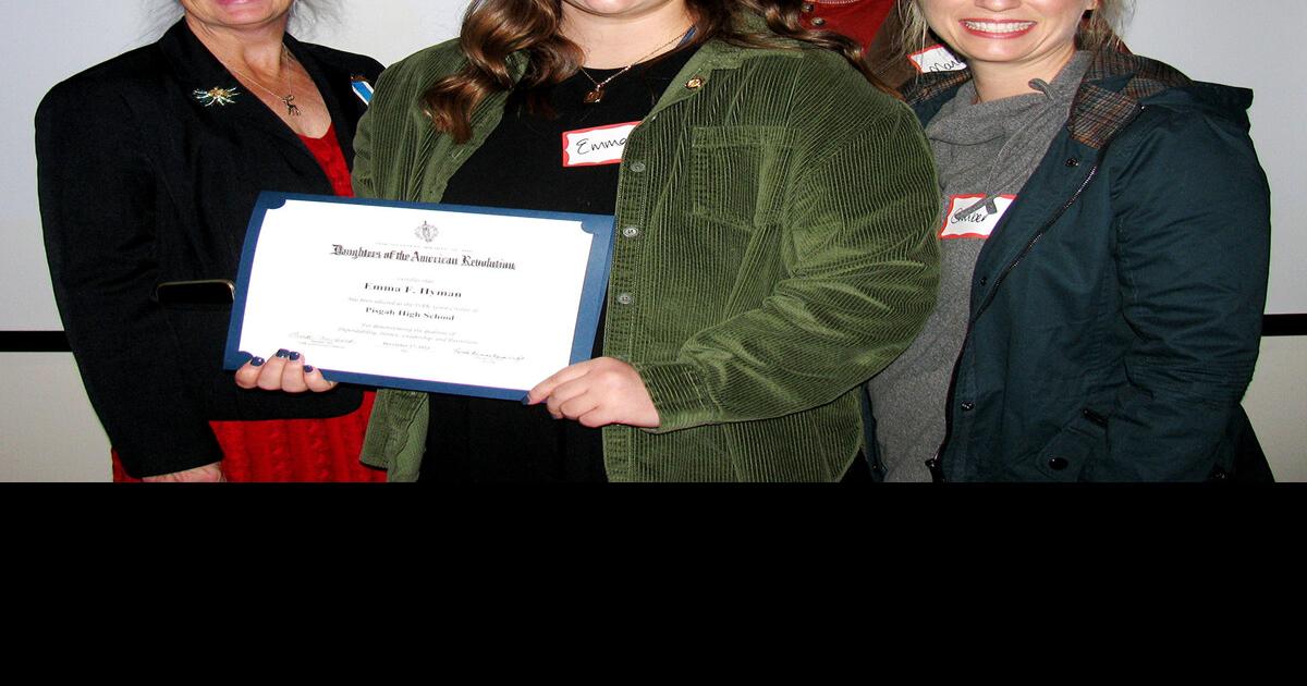 DAR chapter recognizes outstanding students | Life | themountaineer.com