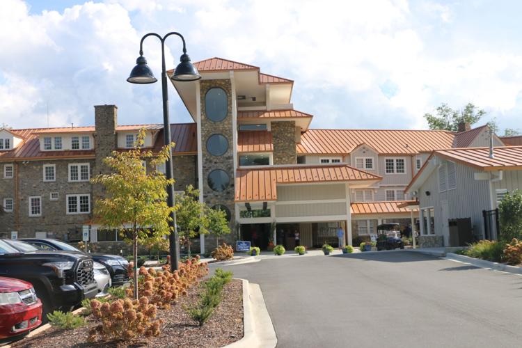 Renovated Waynesville Inn and Golf Club poised to drive in top-flight ...