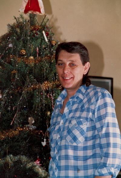 James "Jim" Edward Mullis | Obituaries | themountaineer.com