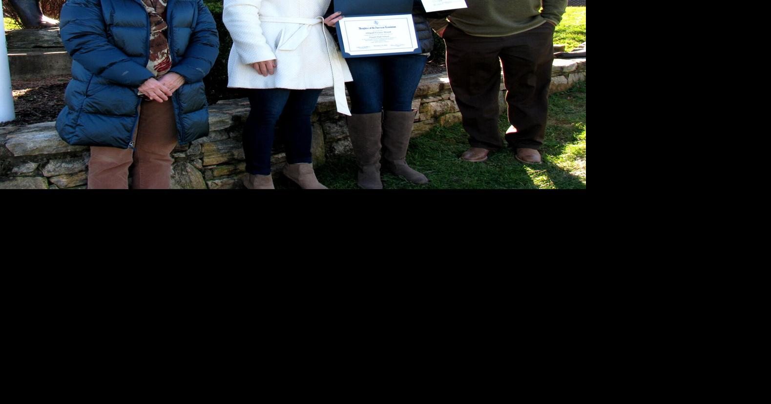 DAR Good Citizens Program recognizes outstanding seniors | Life ...