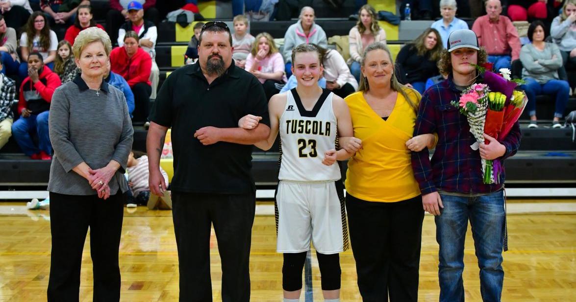 Tuscola basketball and cheer senior night ceremony | Sports ...