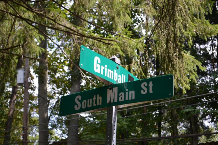 Signs of Change: Federal law mandates road sign replacement | News ...