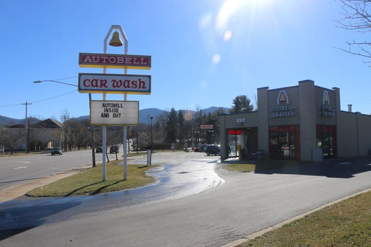 Waynesville sued by car wash over sign rules | News | themountaineer.com