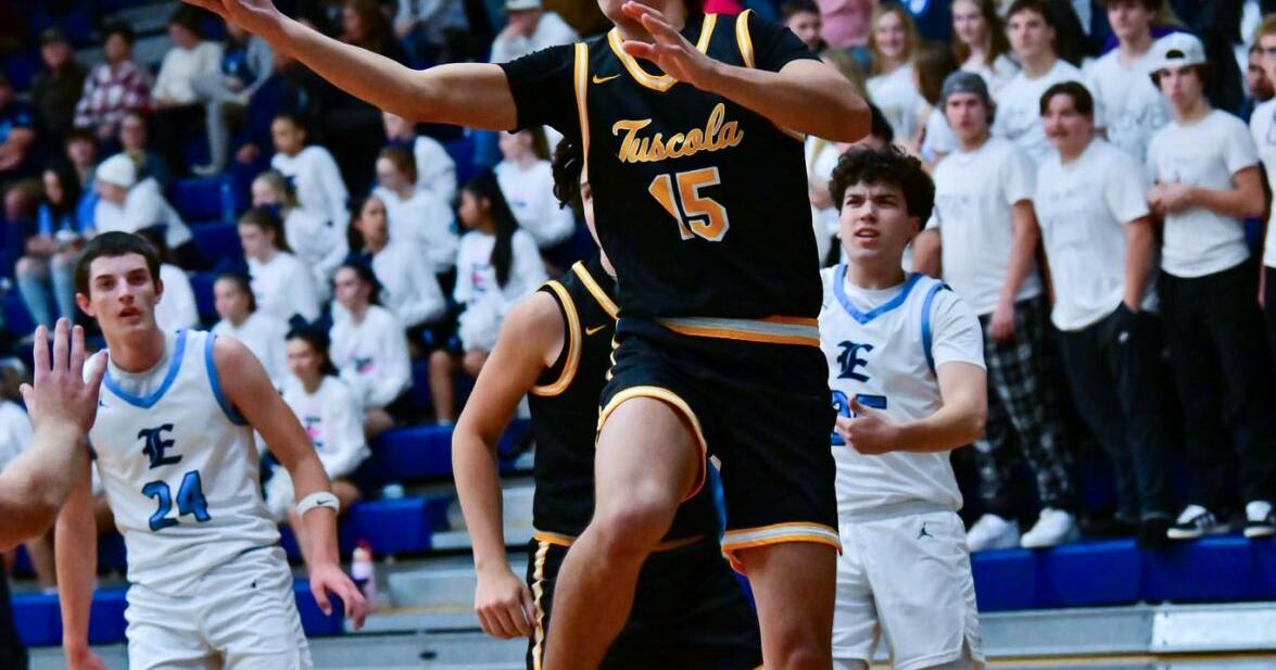 PHOTO GALLERY: Tuscola Basketball vs Enka | Sports | themountaineer.com