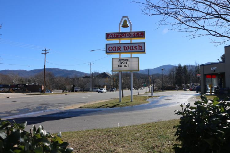 Waynesville sued by car wash over sign rules | News | themountaineer.com