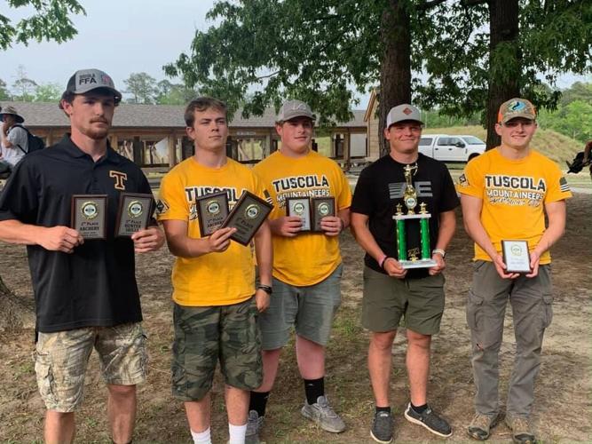 Hitting the mark: Young people flock to Tuscola sportsman’s club | News ...