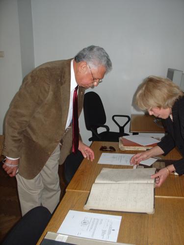 Tracking lost heirs: a tale of fortune, mishaps and mysterious family ...