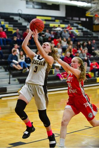 Brafford's jaw-dropping fourth quarter lifts Mountaineers over Panthers ...