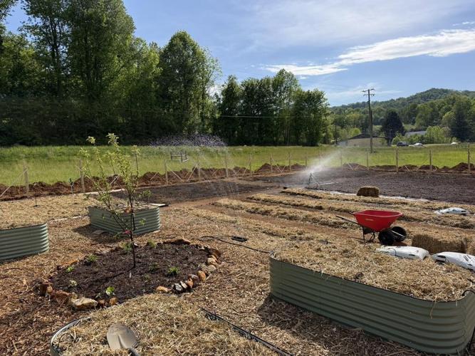 New community garden inspires hope | News | themountaineer.com
