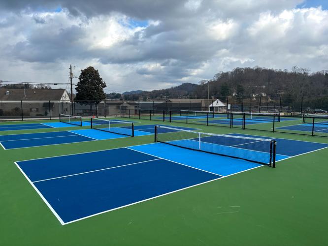 Pickleball enthusiasts have new courts to play on at Lake Junaluska ...