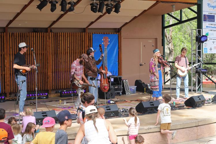 Bluegrass festival has 'unprecedented' crowd | Local News ...
