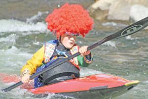 Halloween kayak race | Free Content | themountainmail.com