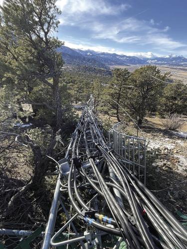 cellular towers down