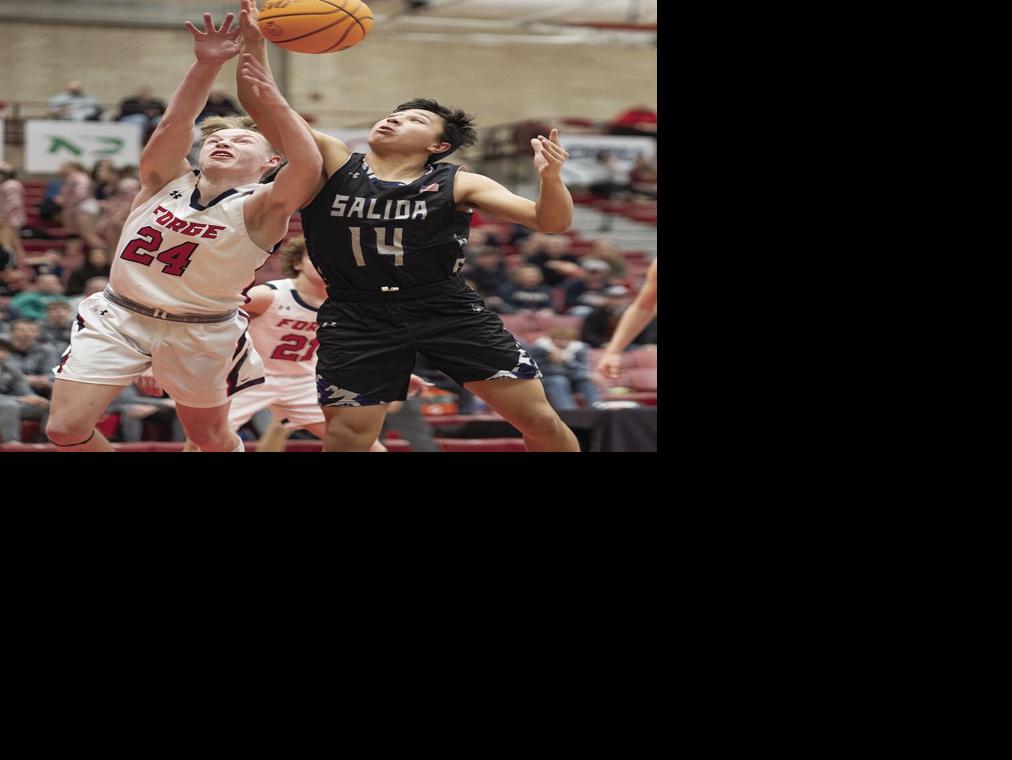 Spartans ‘never give up’ but lose 59-50 to Forge Christian in ...