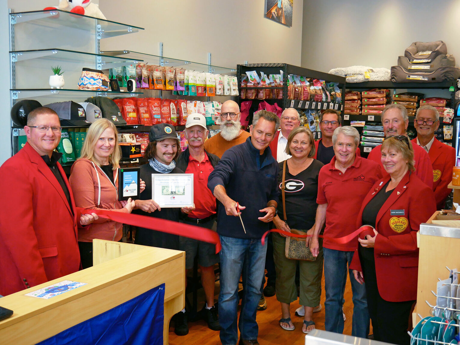 Mountain Tails Pet Boutique joins Heart of the Rockies | Local News ...