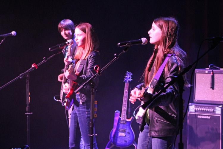 Rok Skool presents annual winter concert | Multimedia | themountainmail.com