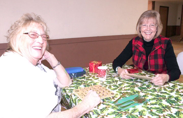 Elks host free Senior Christmas Party | Free Content | themountainmail.com