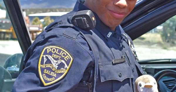 Peele shares combat penguin with SHS | Free Content | themountainmail.com